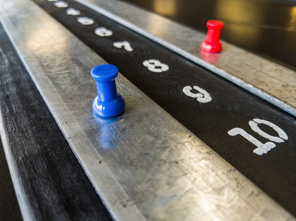 ShuffleScore – Scoreboard for Shuffleboard – Reclaimed Wood - Royal ...